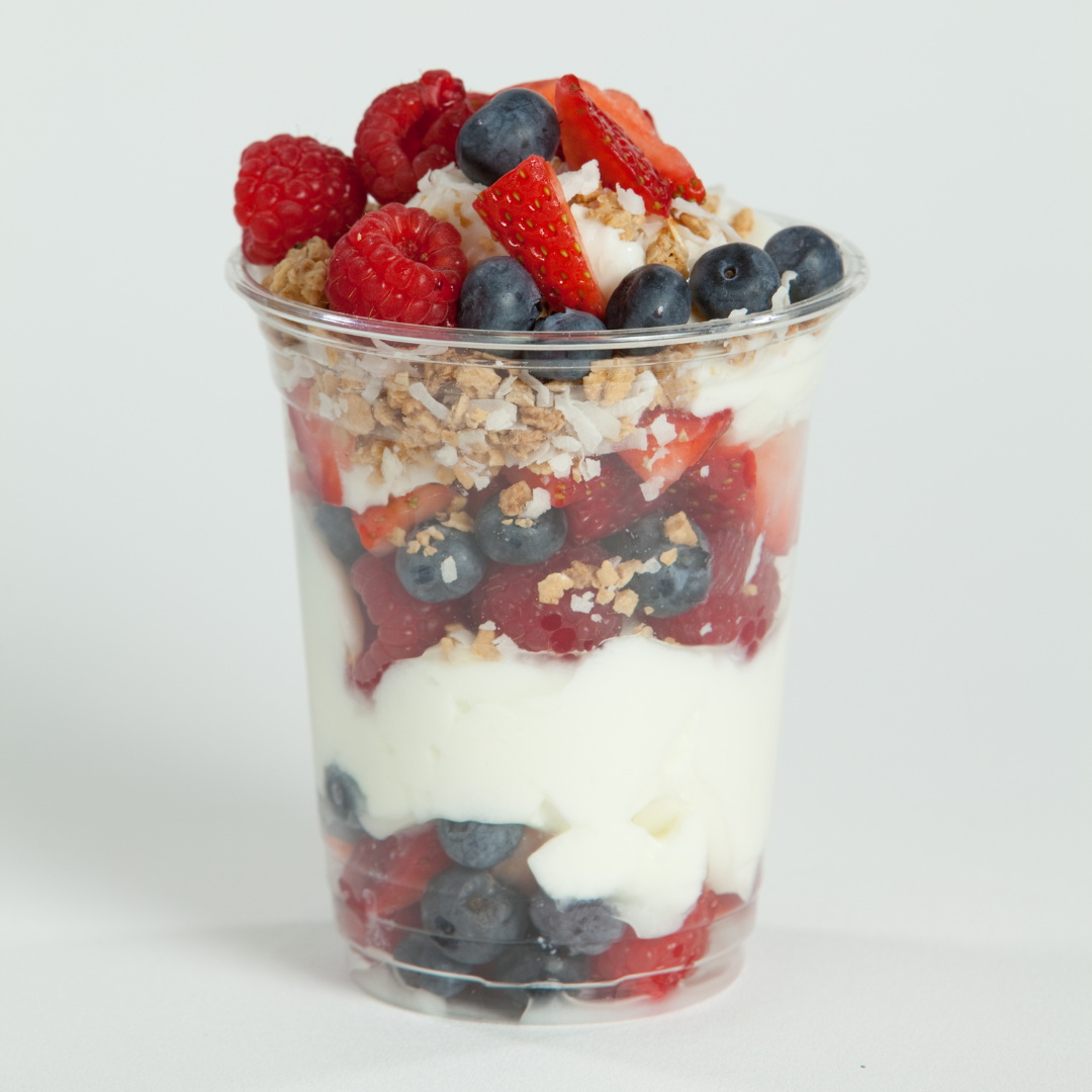 YOGURT & BERRY PARFAIT 215g – Canteen Canada